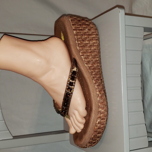 Volatile | Shoes | Volatile Wedge Slides | Poshmark